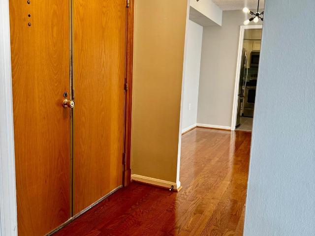 1301 N Courthouse Rd, Unit 805, Arlington, VA 22201 | MLS #VAAR2072 | Compass