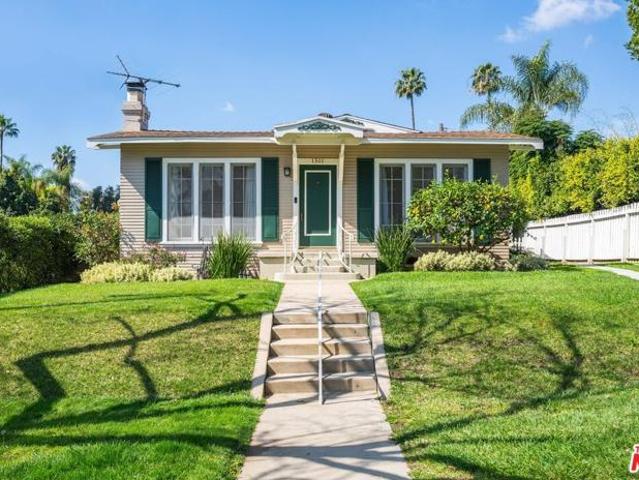 1301 N Genesee Ave, Los Angeles, CA 90046