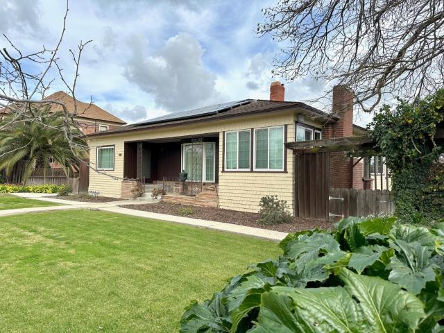 1301 N Douty St, Hanford, CA 93230 | MLS #644259 | Compass