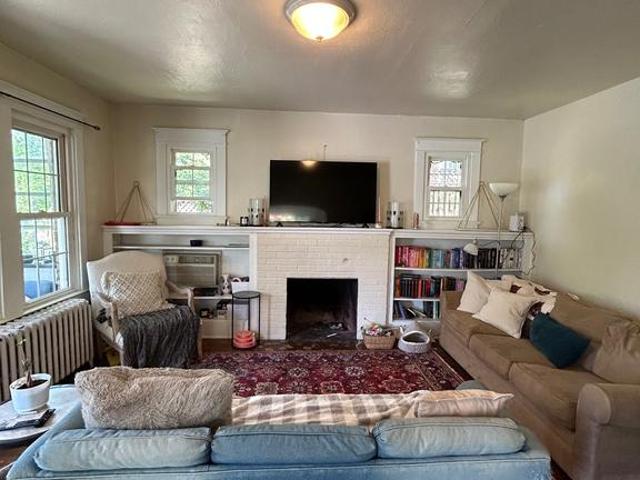 1301 N Kirkwood