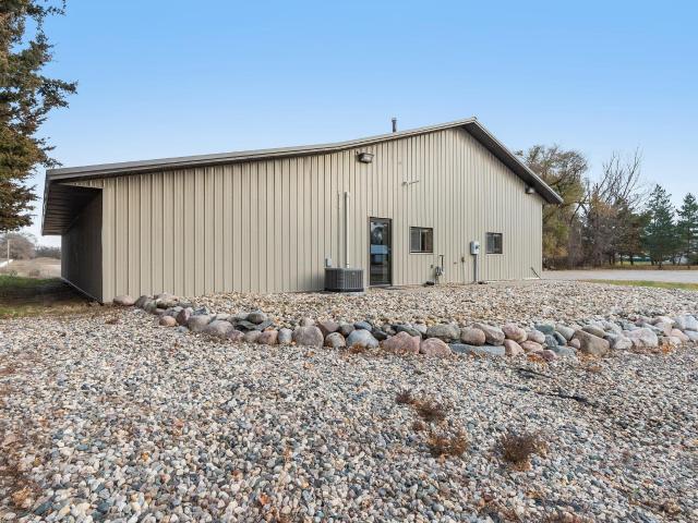 1301 N Nokomis NE