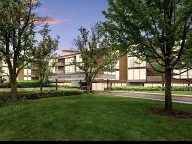 1301 N Western Ave Unit 237, Lake Forest, IL 60045