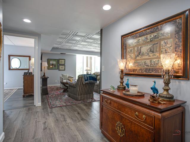 1301 N Western Avenue # 235