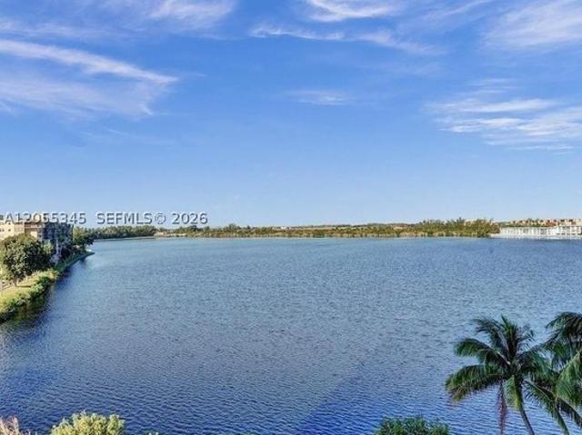 1301 NE Miami Gardens Dr Ph 11W, Miami, FL 33179