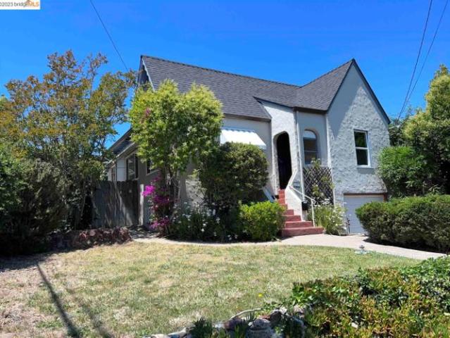 1301 Oak St, Martinez, CA 94553