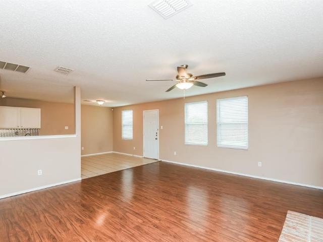1301 Anna Lea Lane