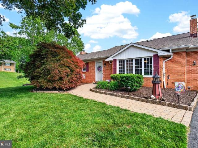 1301 Beaumont Court