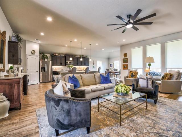 1301 Blanco Trail