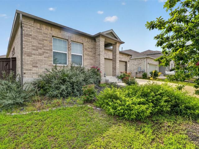 1301 Blackhaw Ln