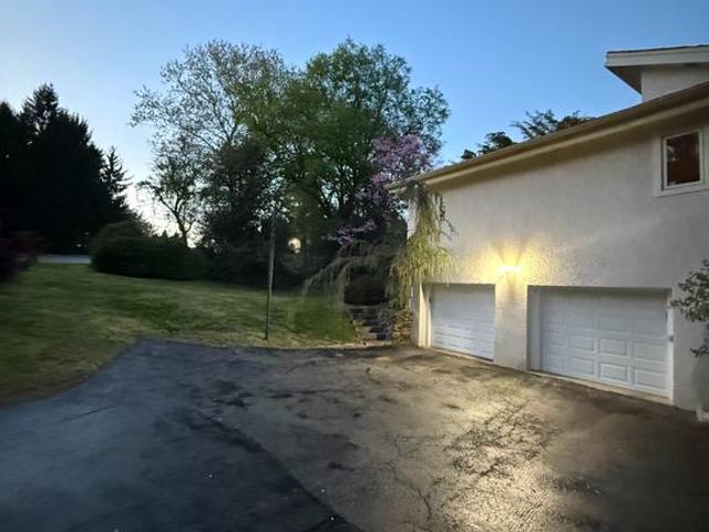 1301 Bobarn Drive