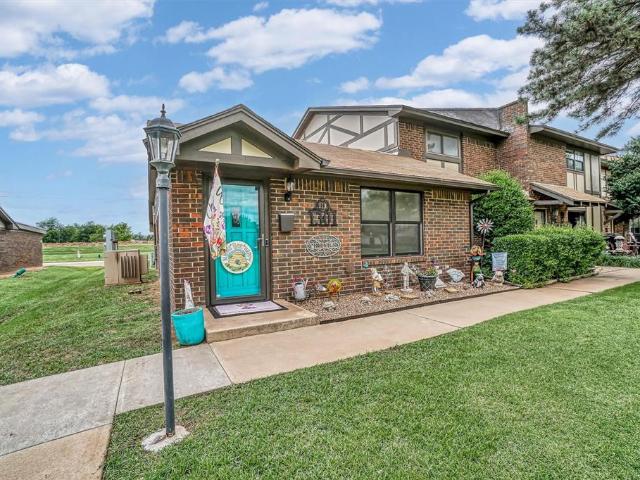 1301 Canterbury Boulevard