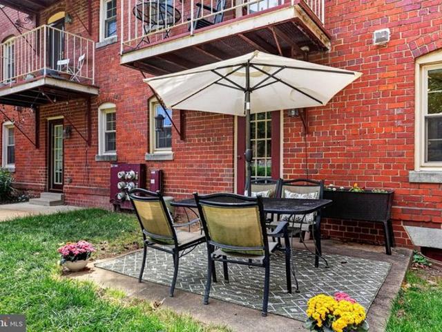 1301 E Abingdon Dr Apt 1, Alexandria, VA 22314