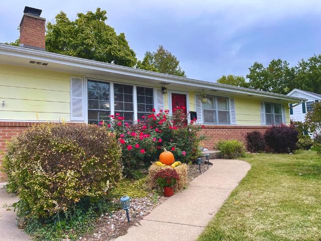 1301 E Alexander