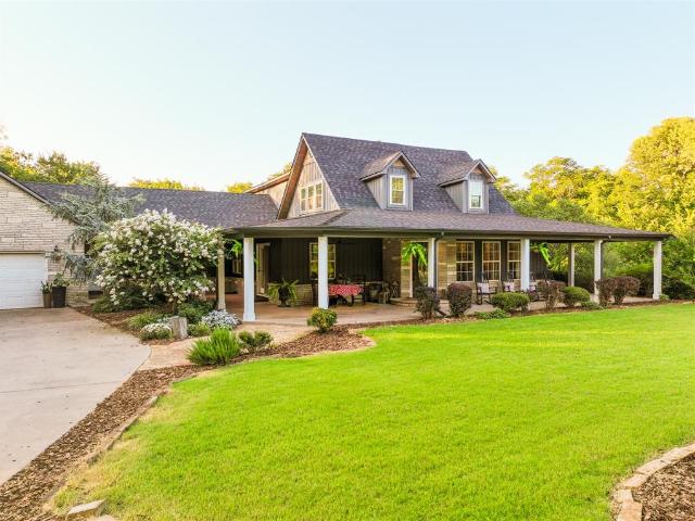 1301 E Rock Creek Road
