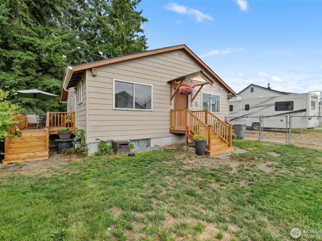 1301 Humphrey Avenue W