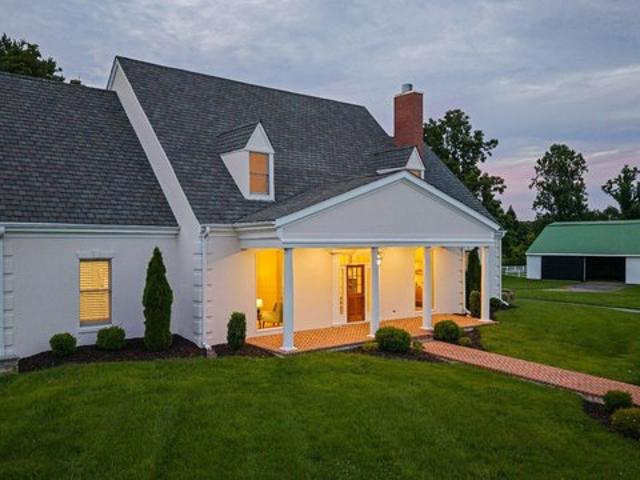1301 Hennessy Ter, Sandy Spring, MD 20860
