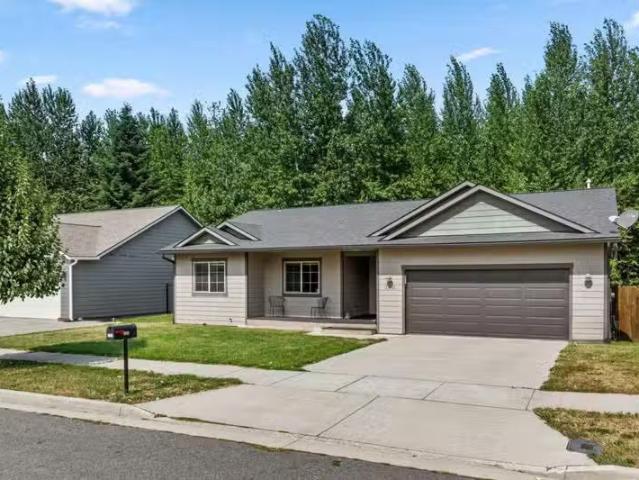 1301 HONEYSUCKLE AVE, SANDPOINT, ID 83864 Single Family Reside.