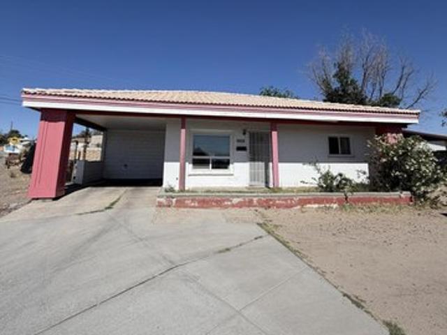 1301 Lees Dr, Las Cruces, NM 88001