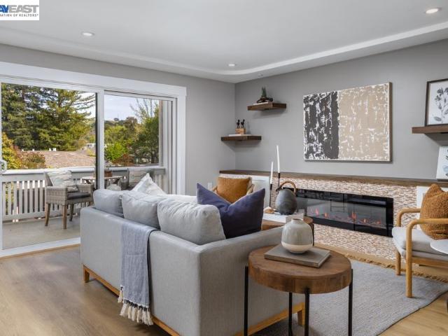 1301 Leisure Ln, Unit 6, Walnut Creek, CA 94595 | MLS #41129 | Compass