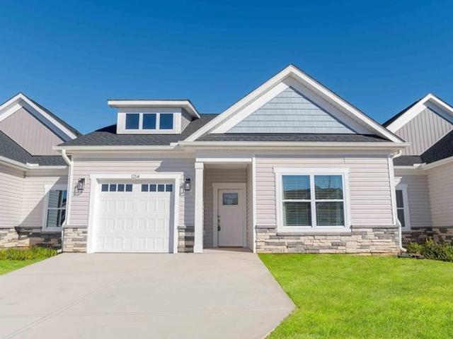 1301 Limestone Ct, Dallas, NC 28034