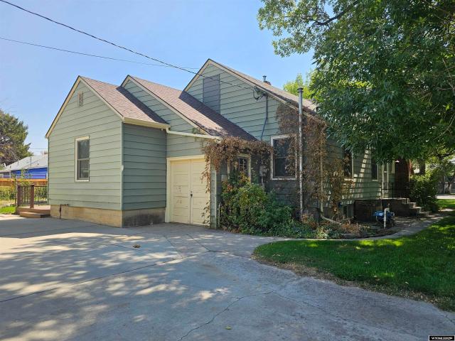 1301 Pulliam Ave, Worland, WY 82401 | Compass