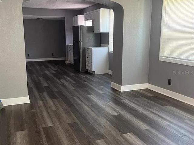 1301 Prescott St S, St. Petersburg, FL 33712 | MLS #O6402 | Compass