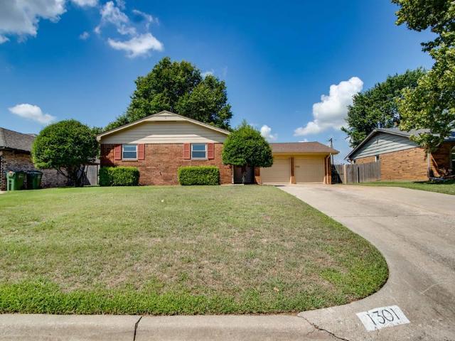 1301 Queensboro Place