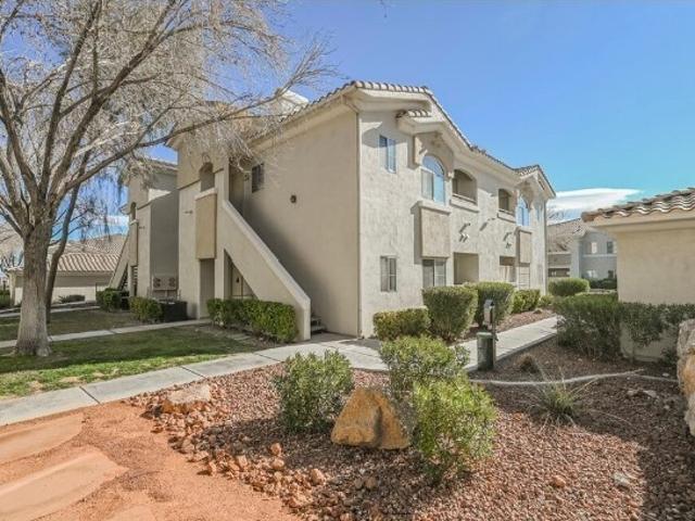 1301 Red Gable Lane 101
