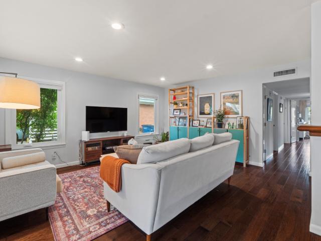 1301 Ridgemont Dr, Austin, TX 78723 | MLS #4880 | Compass