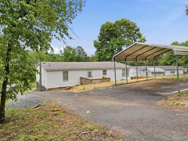 1301 River Road