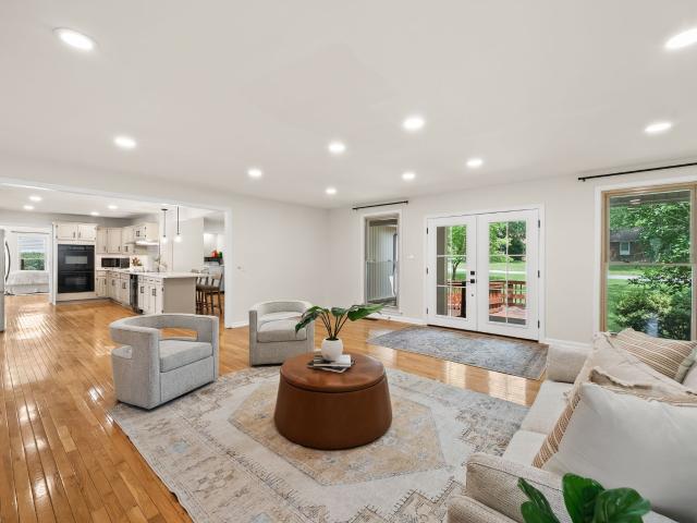 1301 Rivermont Dr