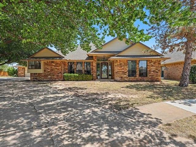 1301 SW 107th Pl, Oklahoma City, OK 73170