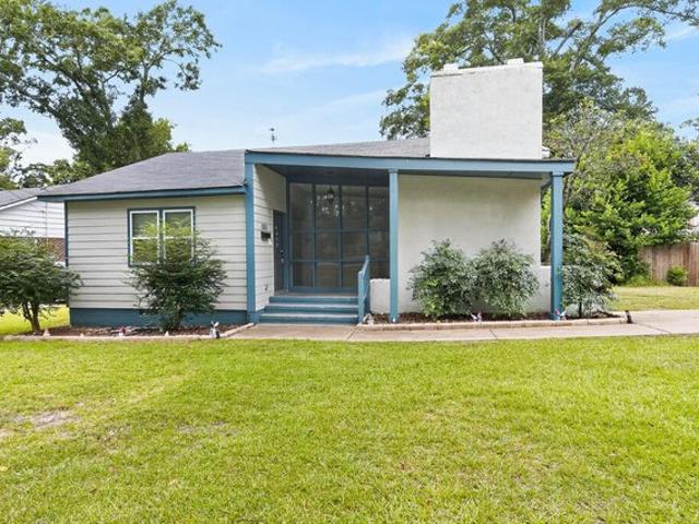 1301 S Dixon Dr, Columbus, GA 31906
