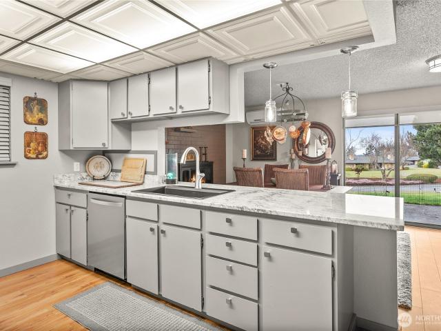 1301 S Third Avenue # 15D