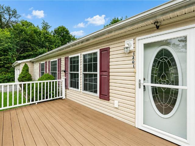 1301 Shenango Rd