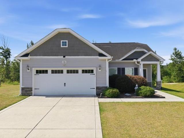 1301 Teakwood Dr, Greenville, NC 27834