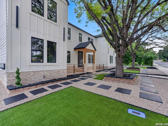 1301 Townsend Ave, Unit 3