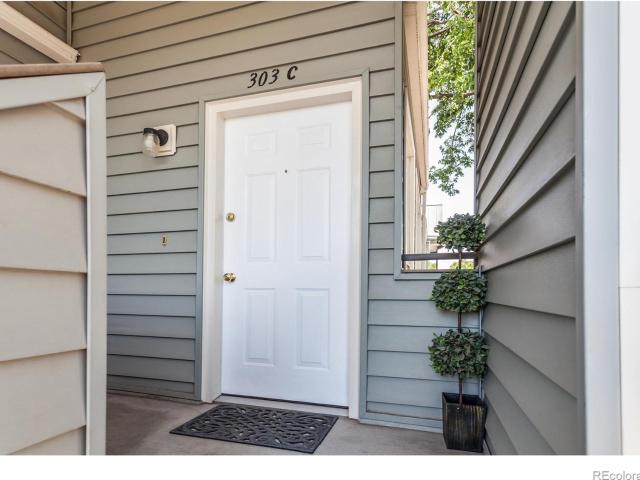1301 University Avenue # 303