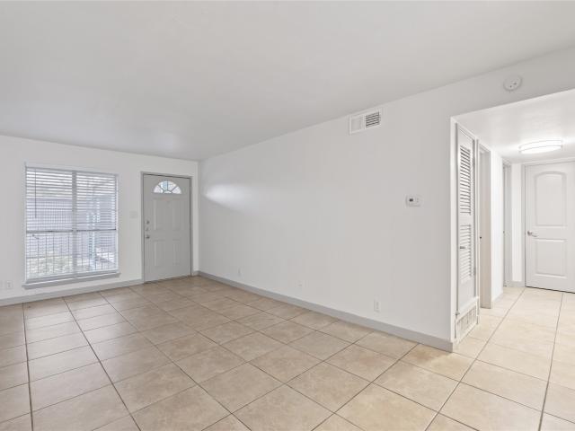 1301 W Ben White Blvd, Unit 208, Austin, TX 78704 | MLS #3915