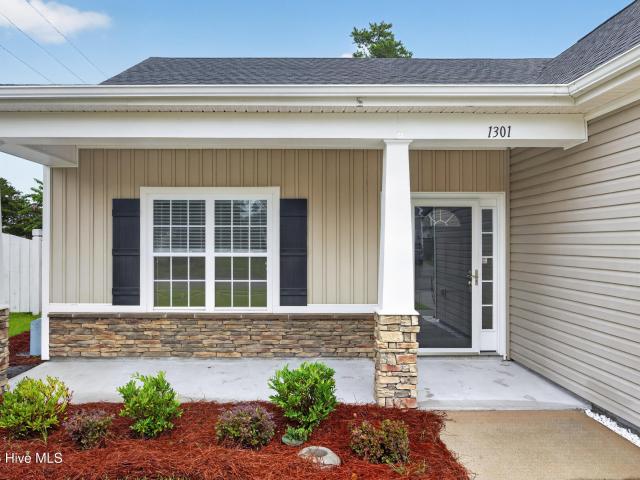 1301 Windsor Pines Court