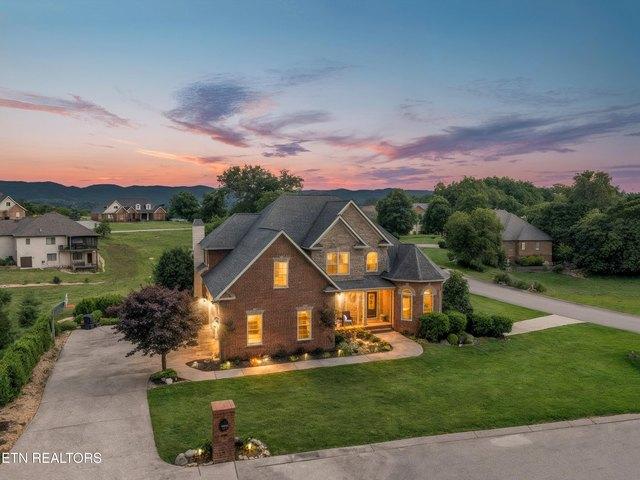 1301 Woodland Trce, Maryville, TN 37803