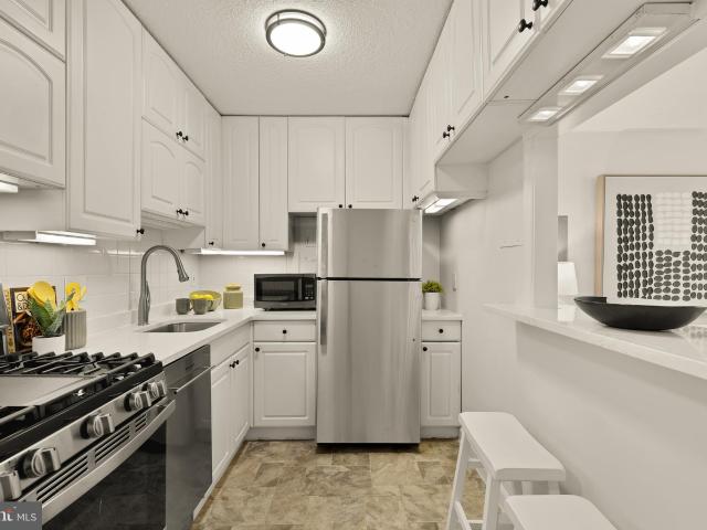 1301 20th St NW, Unit 817, Washington, DC 20036 | MLS #DCDC2248