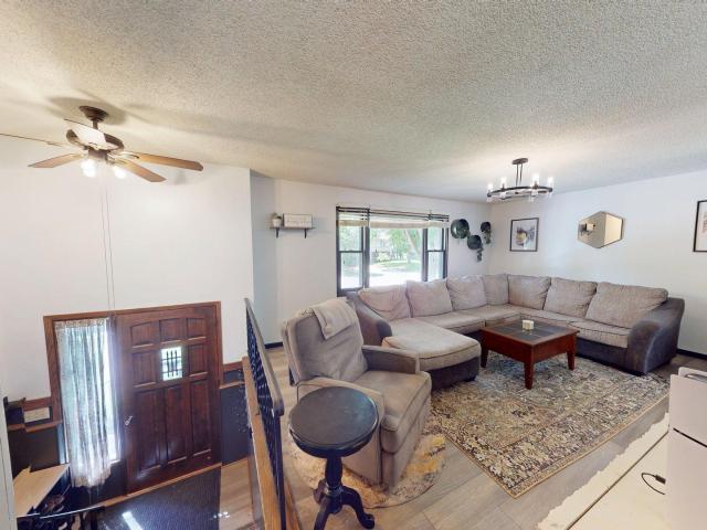 1301 9th Street SE