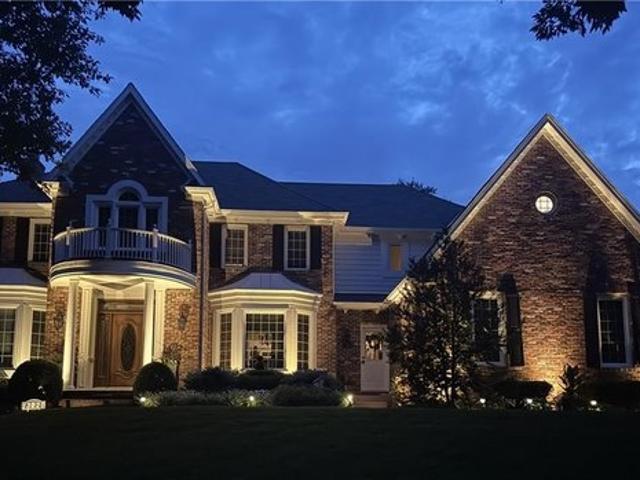 13020 Falmouth St, Leawood, KS 66209