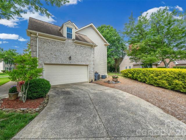 13020 Shannon Park Lane