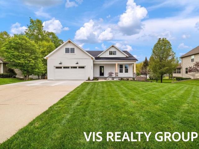 13024 Woodrush Ct, Grand Haven, MI 49417