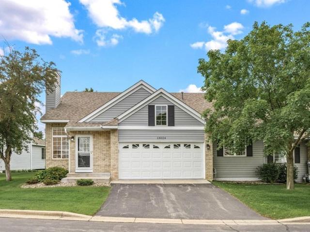 13024 Garrett Ln, Apple Valley, MN 55124