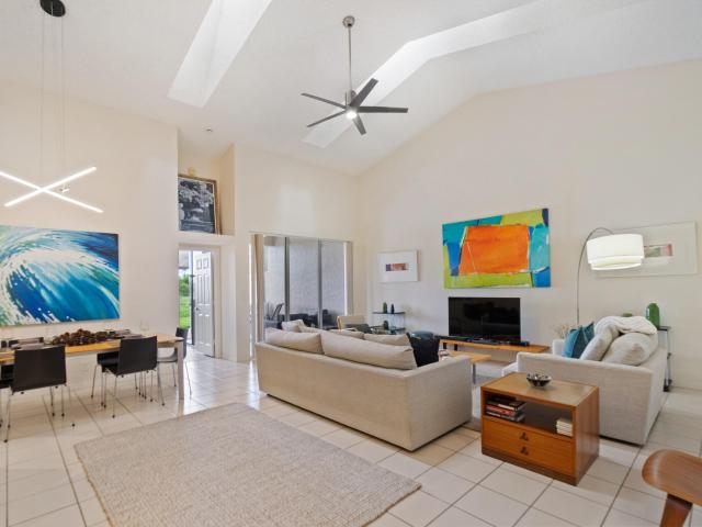 1302 Mahogany Pl, Palm Beach Gardens, FL 33418 | MLS #R11097