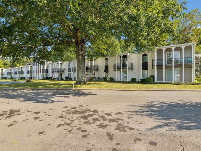 1302 Martin Luther King Blvd # 32