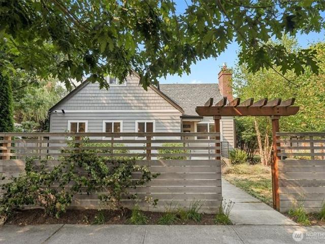 1302 NW 90th St, Seattle, WA 98117